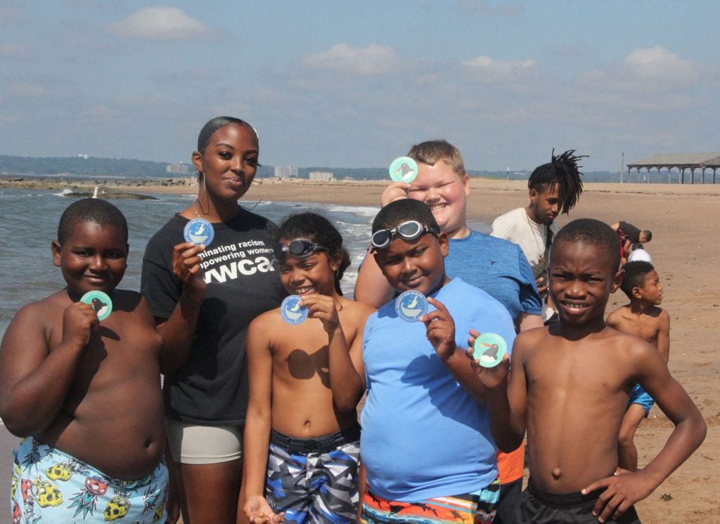 35 Volunteers Help Kickoff Campaign with Beach Cleanup | UConn ...